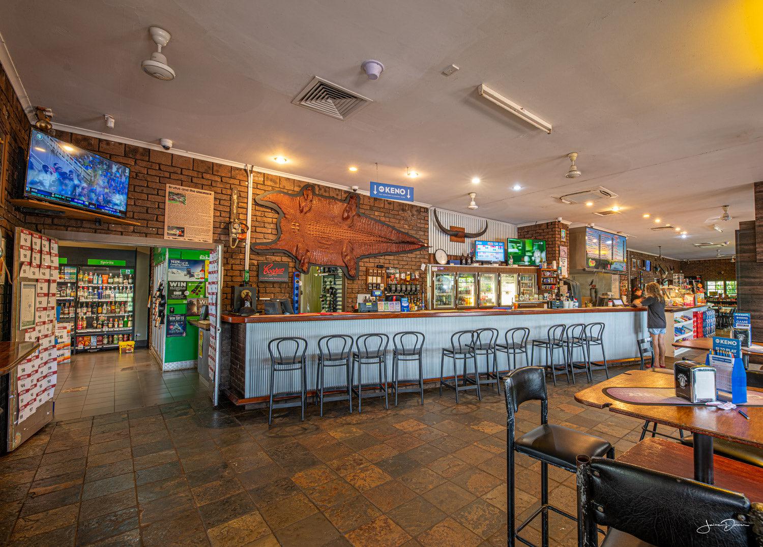 Corroboree Park Tavern (Landscape) - QPuzzles