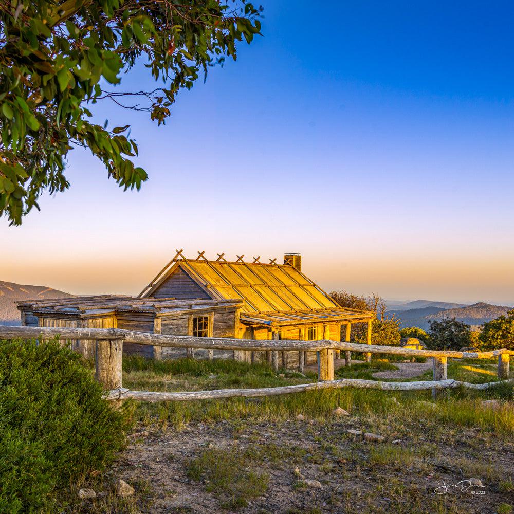 Craig's Hut Sunrise (Square) - QPuzzles